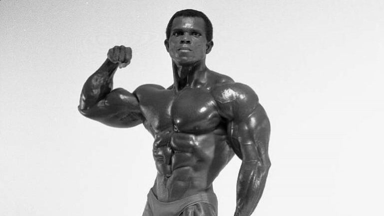 Culturista Serge Nubret - Dieta, entrenamiento, medidas, fotos y vídeos ...